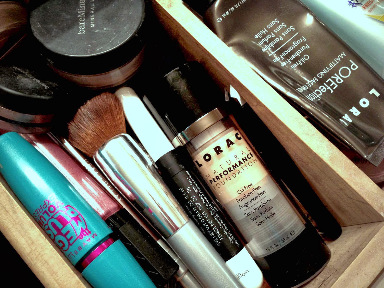 Is shunning make-up the key to gender equity at work?