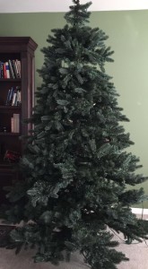 19 steps to a perfectly decorated Christmas tree