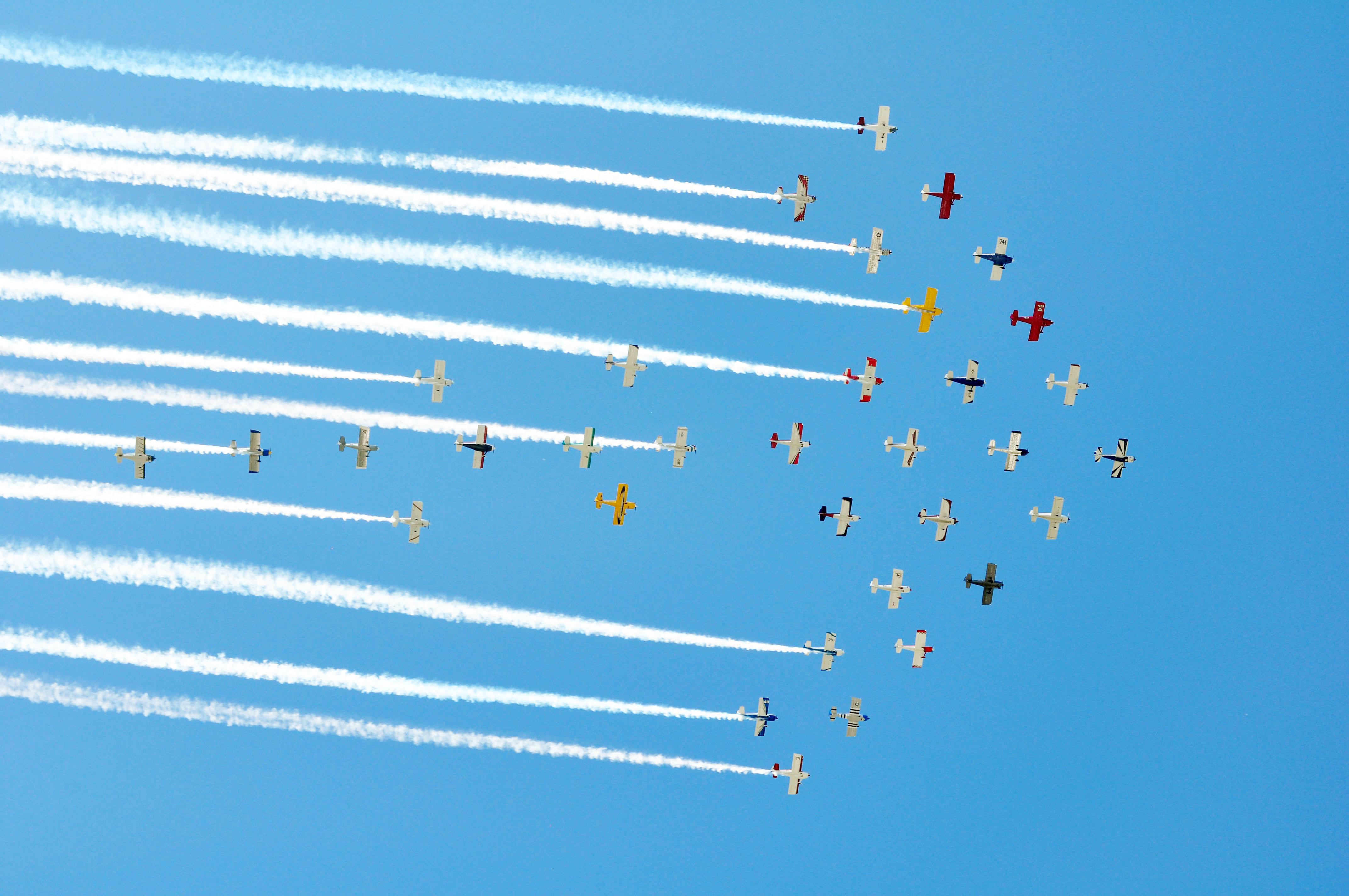 RV-6 30th anniversary formation and West Coast Ravens at EAA AirVenture