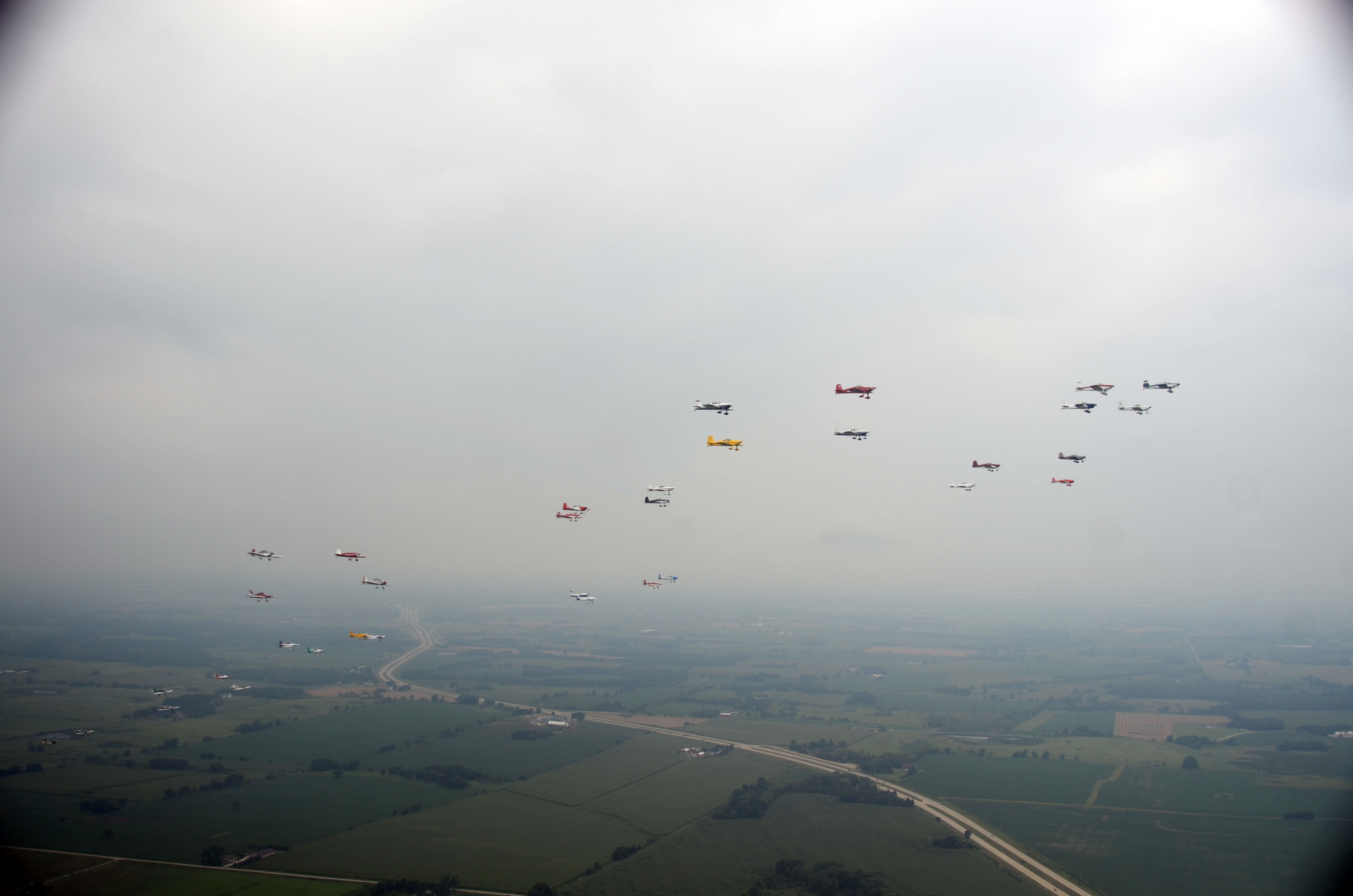 Oshkosh bound: Cross country and formation flying